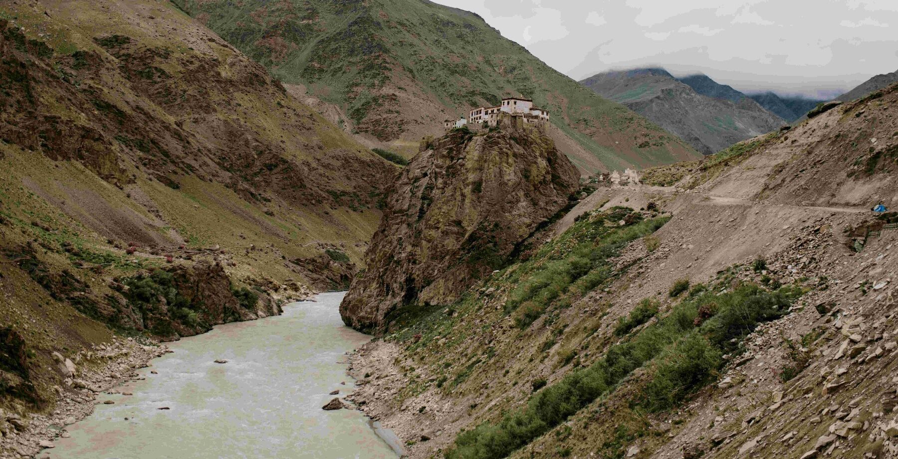 Top 7 Thrilling India Mountaineering Adventures Top 7 Thrilling India Mountaineering Adventures